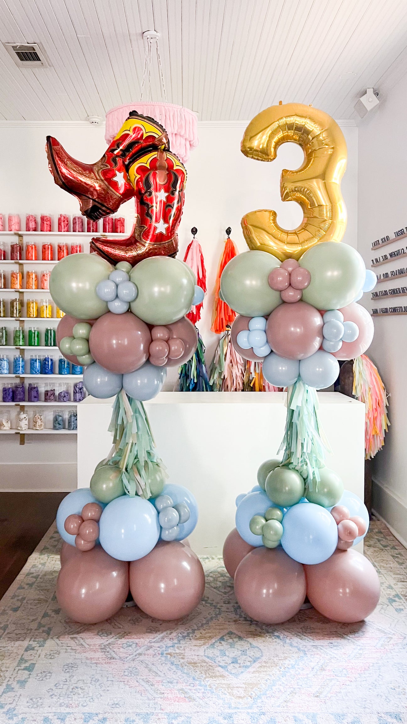 Balloon Services for Covington Louisiana – The Graceful Host Party Shop